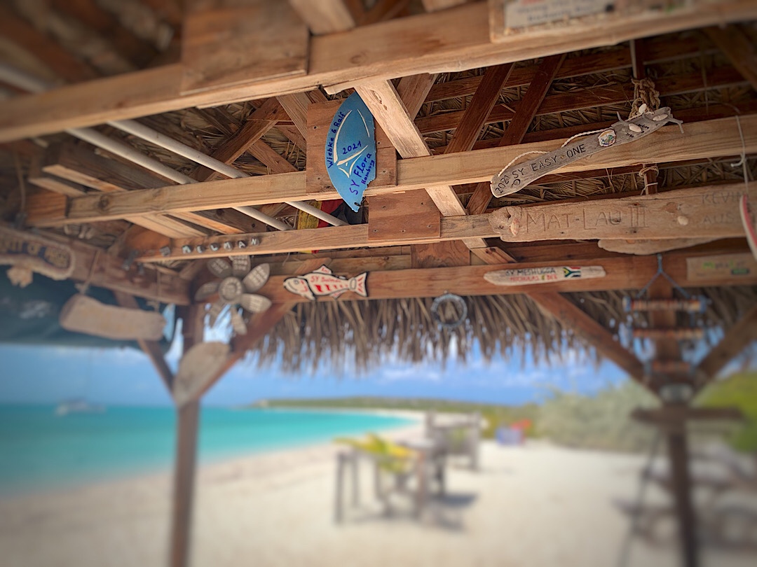 Von Hog Cay nach Double Breasted Cay – Flora Sailing