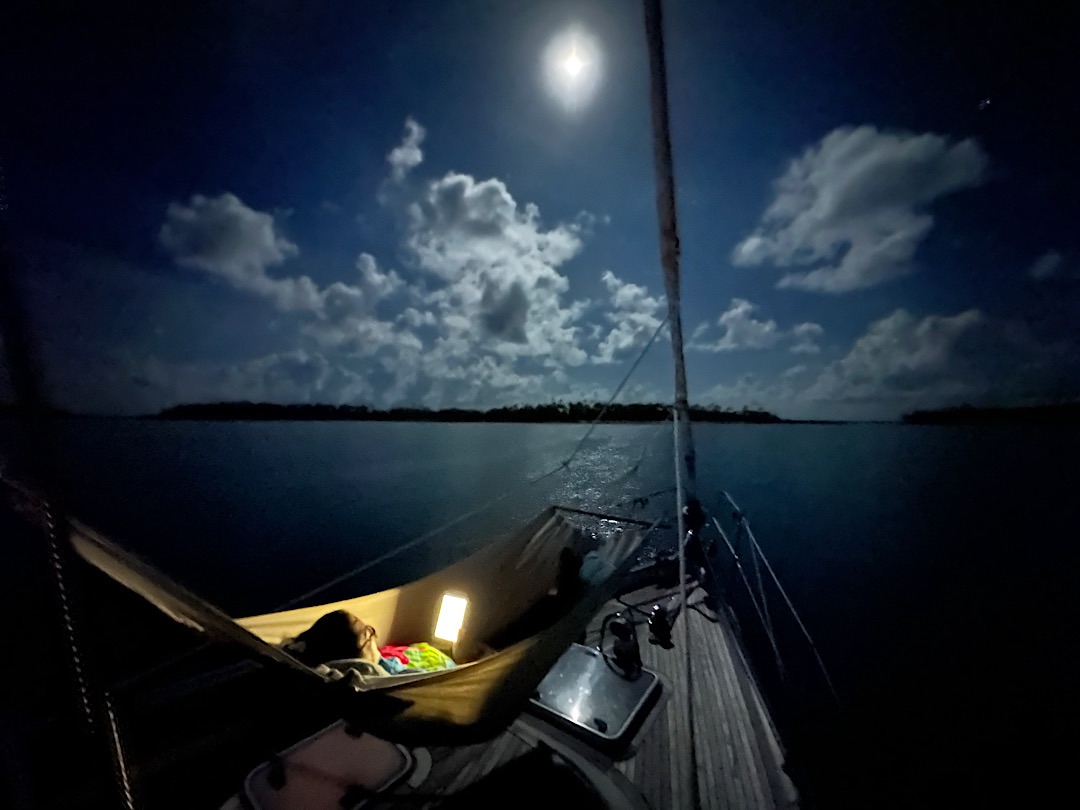 Faaite. Ein weniger besuchtes Atoll. – Flora Sailing